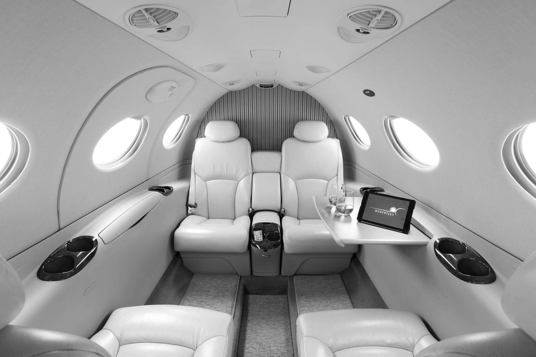 Cessna Citation Mustang private jet - very light jet private jet ...