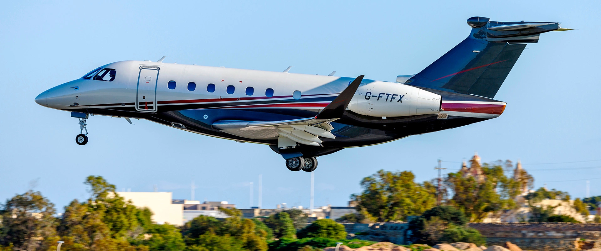 Praetor 600 Private Jet - Super Midsize Private Jet Charter with Jet Miles
